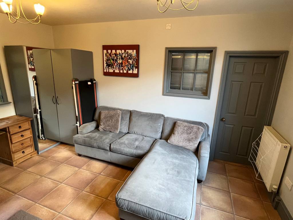 The Causeway, Chippenham - F1rst Move